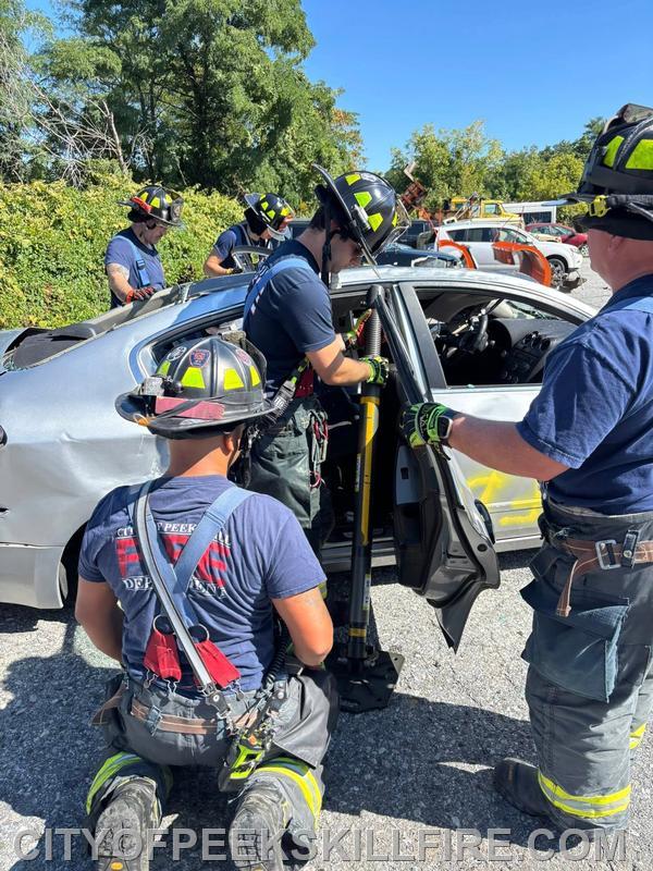 Vehicle Stabilization Drill - City of Peekskill Fire Department